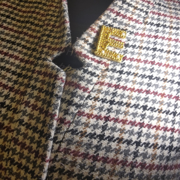 Jewelry | Gold Letter E Initial Brooch | Poshmark